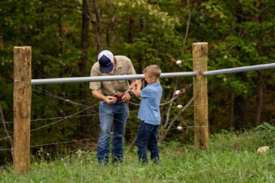 Fence Installation and Application Articles | Fencing Pros | Bekaert ...